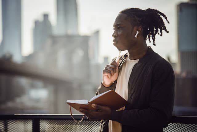 Apa Itu TWS? Definisi, Teknologi, Cara Kerja Dan Keunggulanya | Copaster